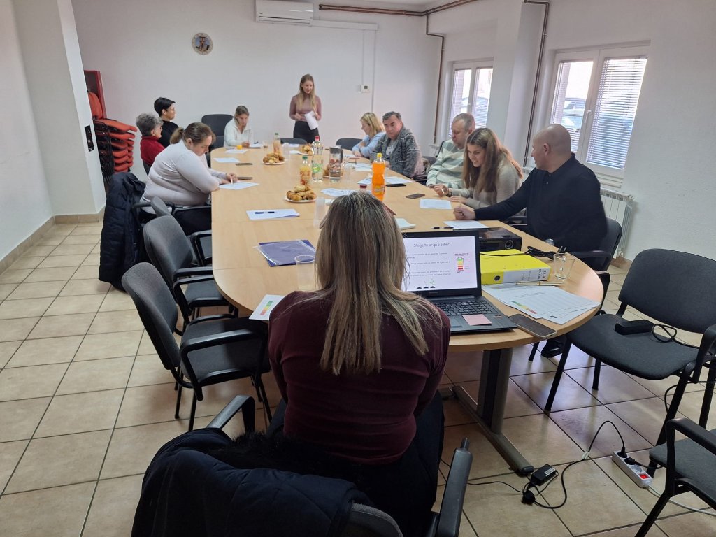 Novi prostor i programi Obiteljskog centra Područna služba Bjelovarsko-bilogorska za ...